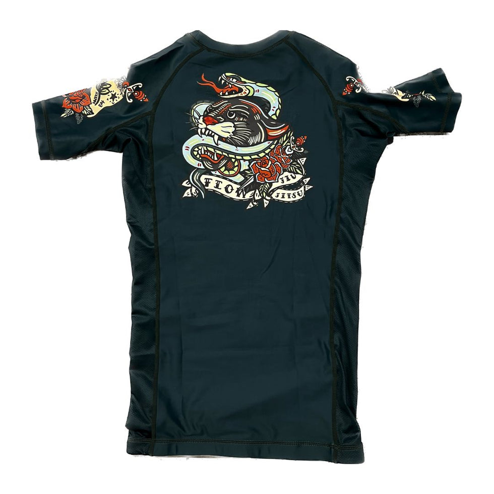 Roses & Predators Rashguard – Flow For Jiu Jitsu